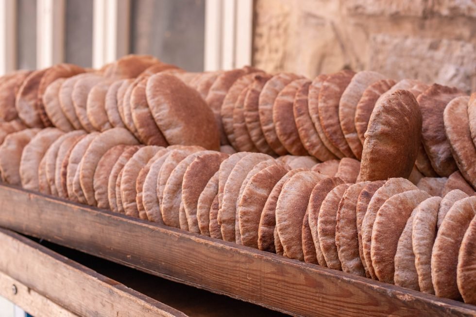 Get Ready to Knead: 10 Middle Eastern Breads to Elevate Your Baking ...