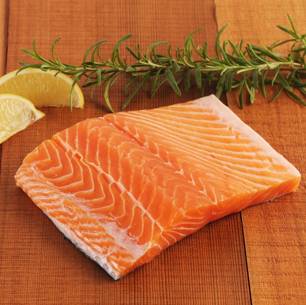 Za'atar Crusted Salmon: A Mediterranean-Middle Eastern Fusion - Middle ...